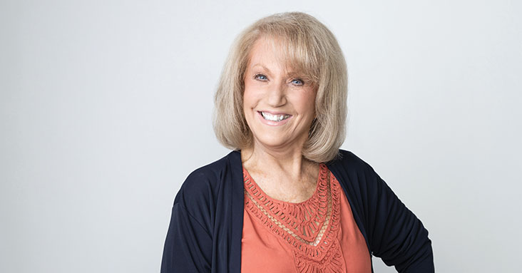 Meet Anne Moore - COMO Magazine