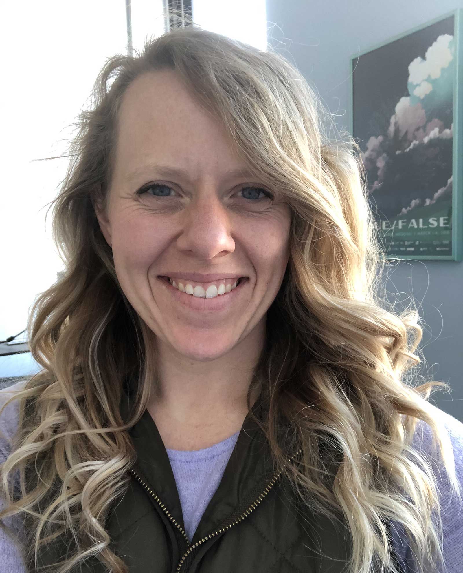 True/False Q&A: Carly Love - COMO Magazine