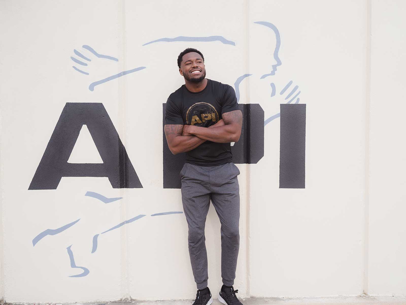 Jerrell Jackson: Inspiring the Next Generation of Athletes - COMO Magazine